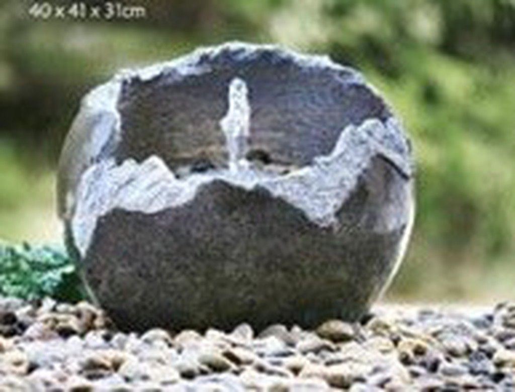 Prefabricated fountains — jardineriadelvalles